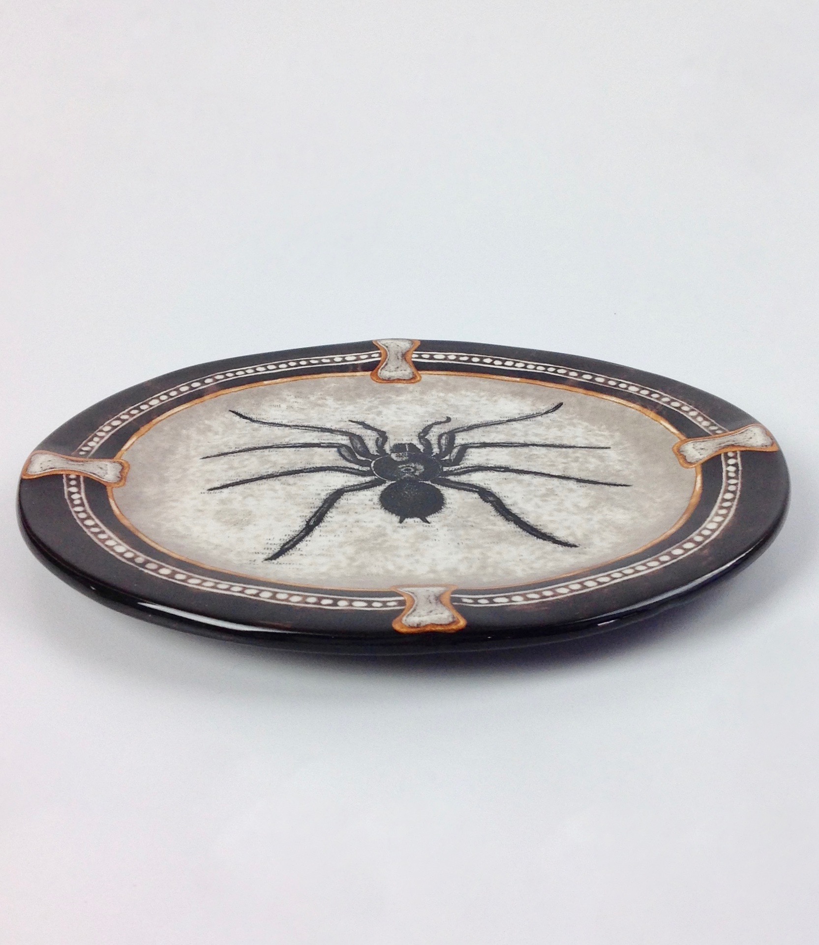 Oval SPIDER Plate - Go Home, Gabriela's...