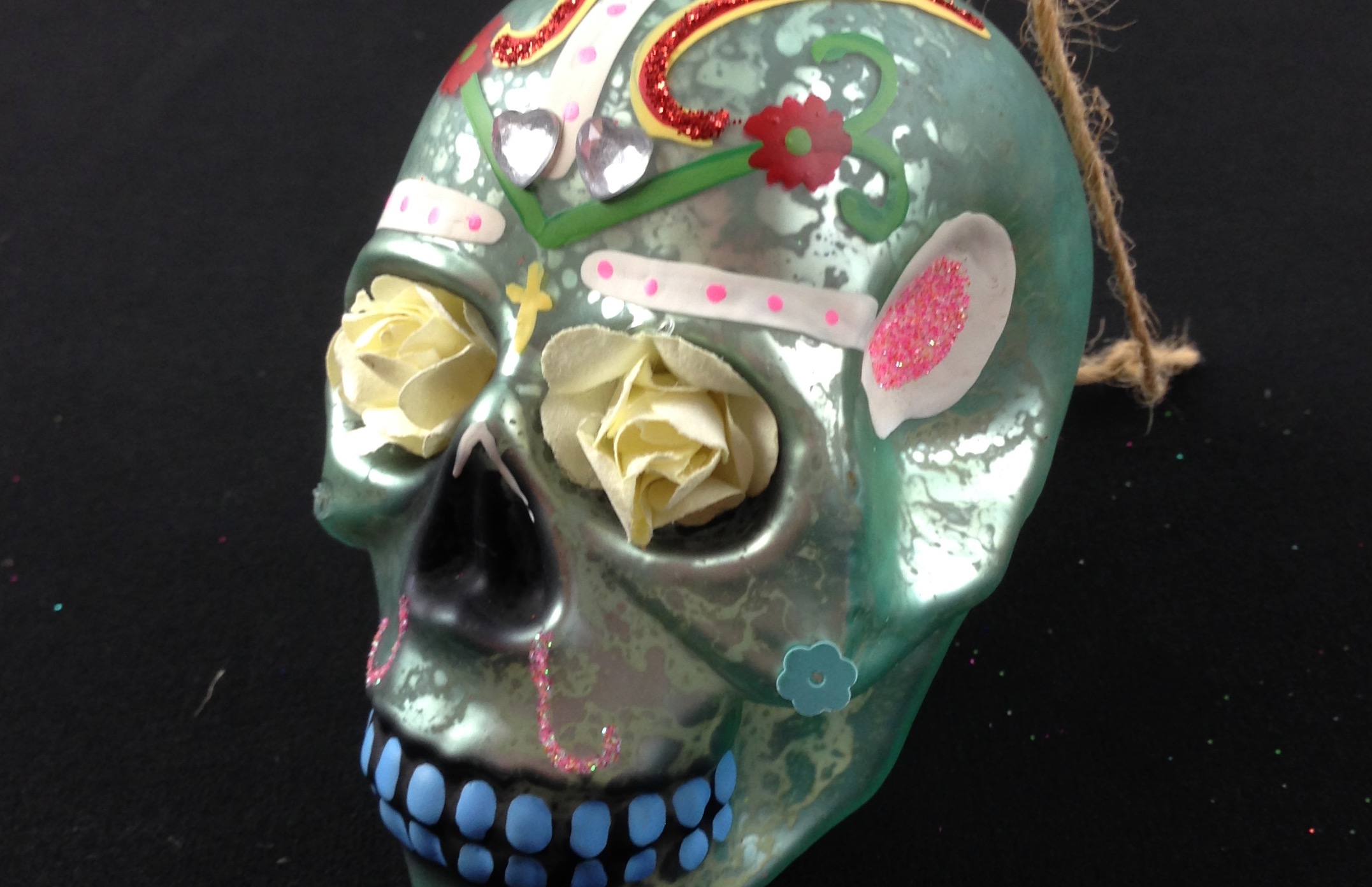 GLASS FLOWER SKULL ORNAMENT in MINT - Go Home, Gabriela's...