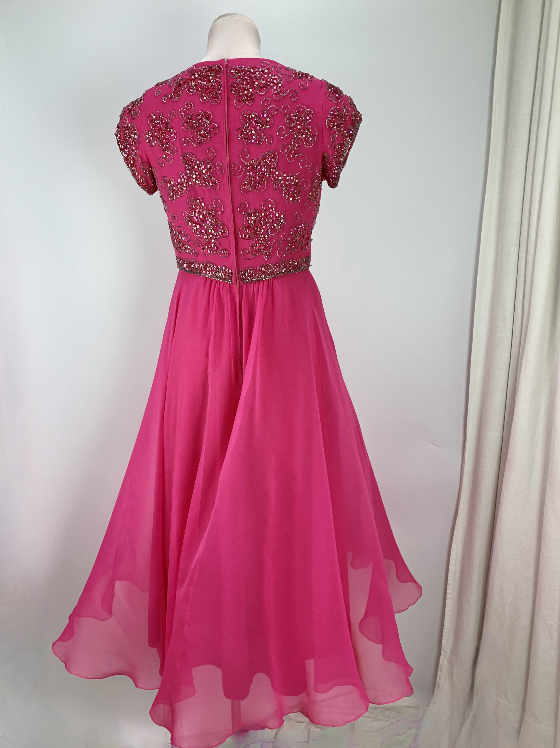 1960'S Goddess Dress - Empire Waist - Size Medium - Go Home, Gabriela's...